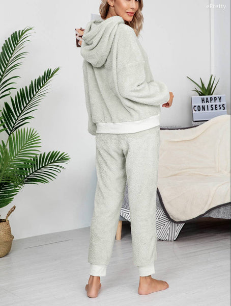 e-Pretty Fuzzy Lounge Set – ReFINE309